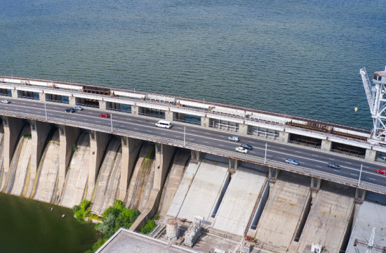 Cameroun : La mise en service de la mini-centrale hydro-électrique de ...